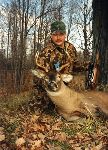 Greenwoods Outfitting - Guided Hunting in Menominee, MI